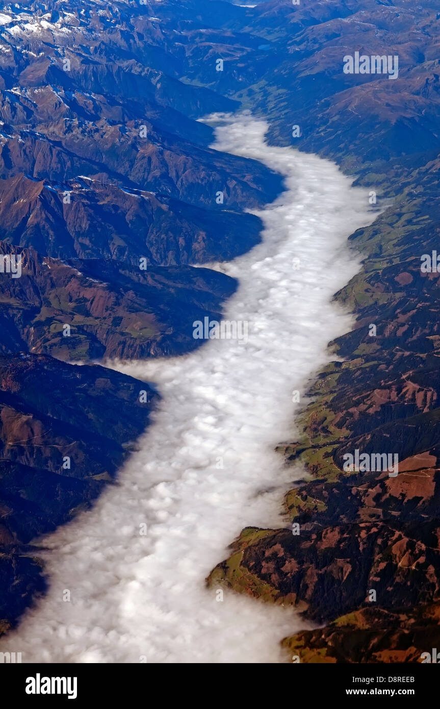 Valley in europe hi-res stock photography and images - Alamy