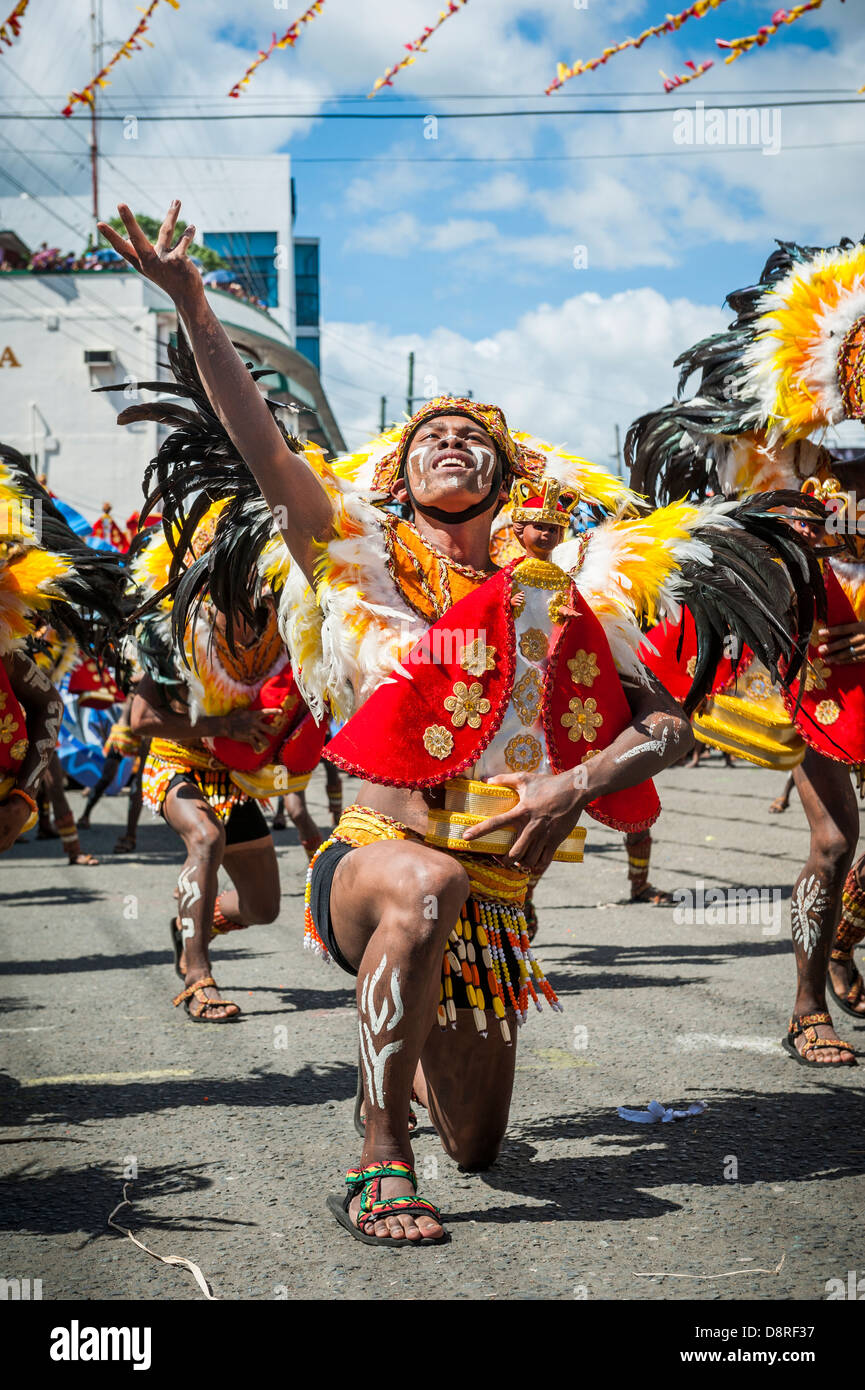 Participants of the dance contest during the celebration of Dinagyang ...