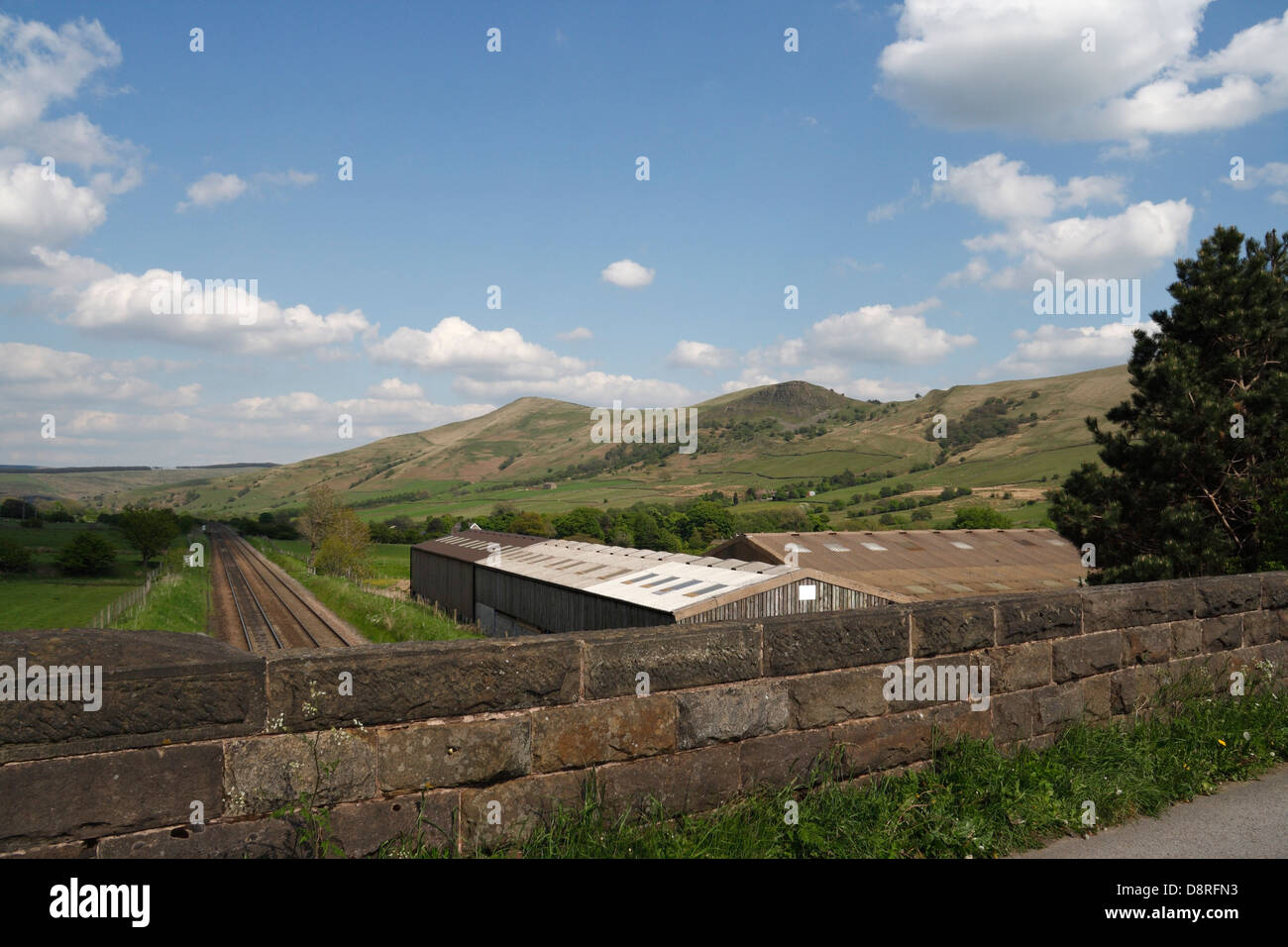 Hope valley railway line hi-res stock photography and images - Alamy