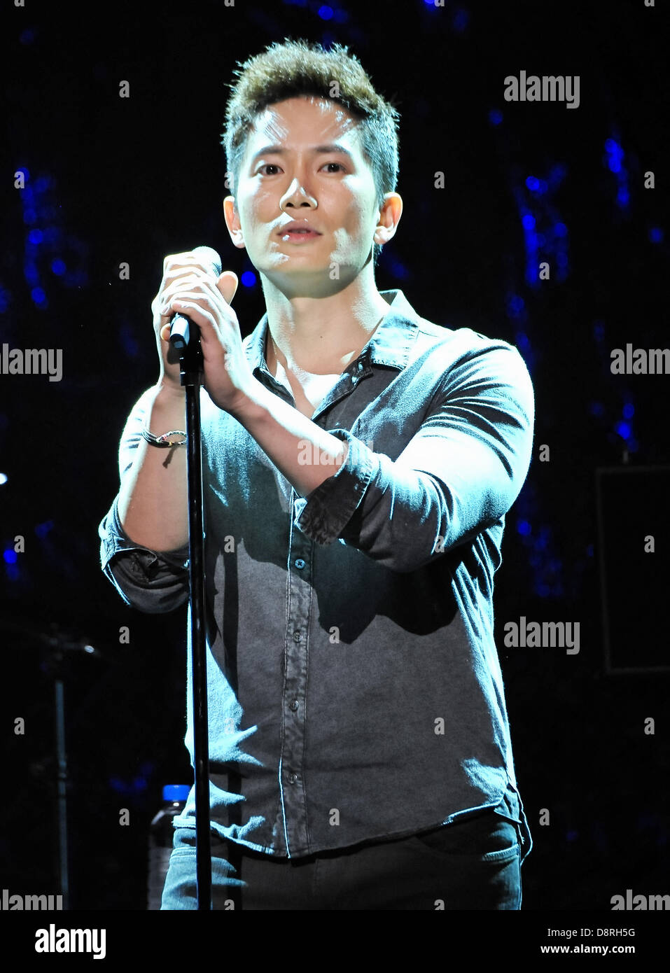 Ji Sung, May 01, 2013 : Tokyo, Japan : Actor Ji Sung performs during ...