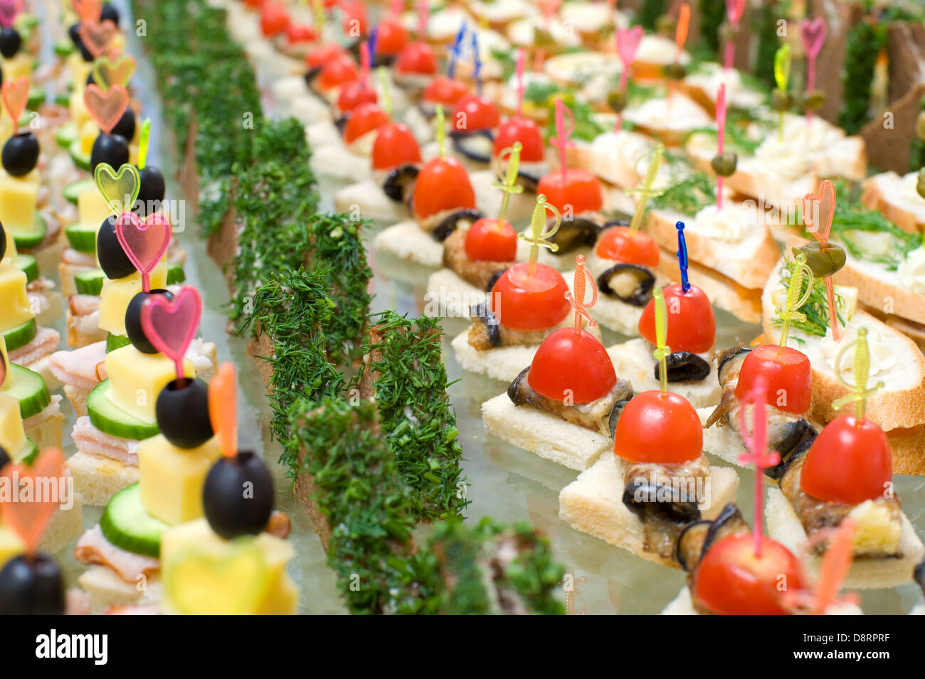 Buffet table hi-res stock photography and images - Alamy