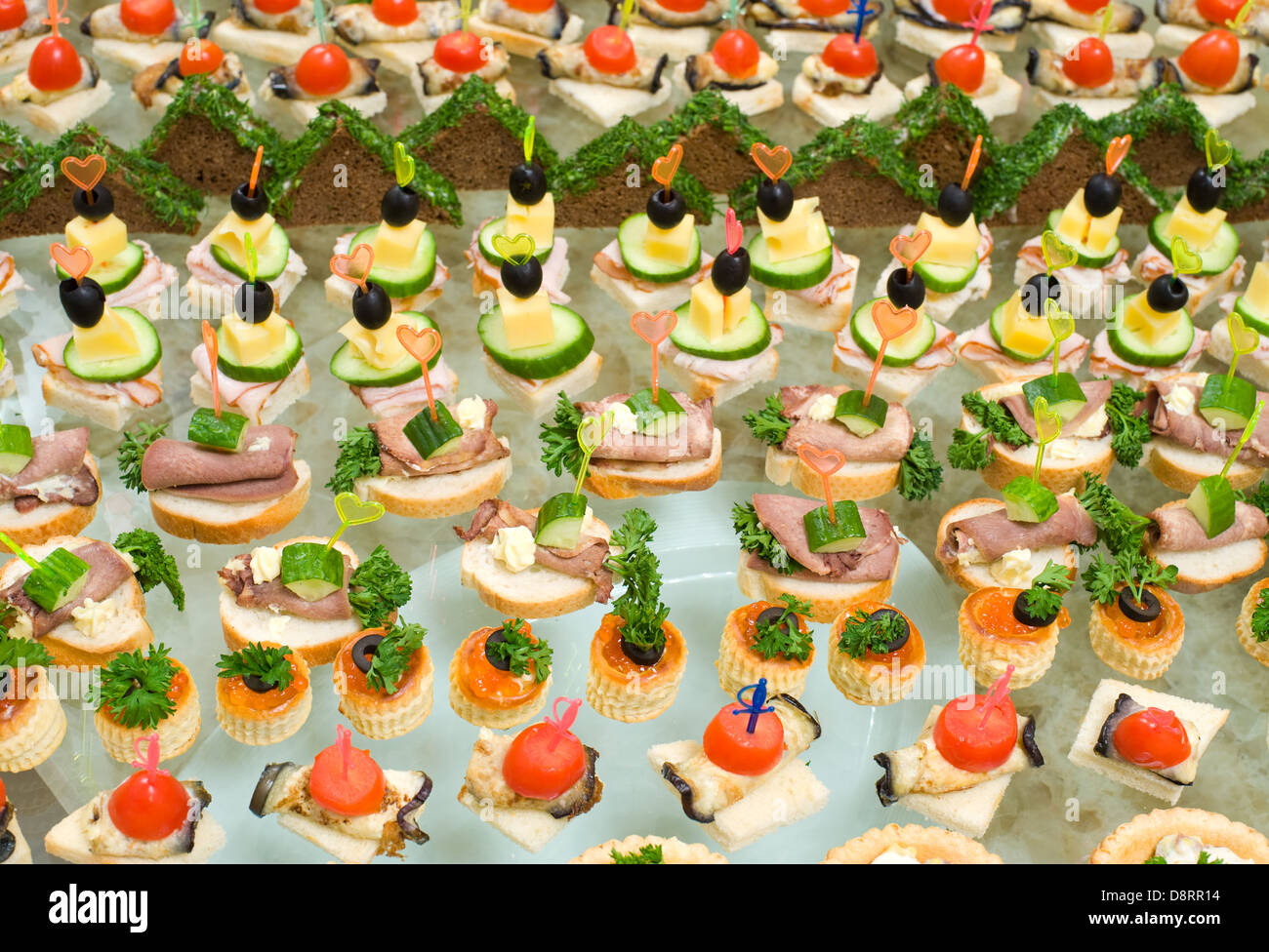 Buffet table hi-res stock photography and images - Alamy