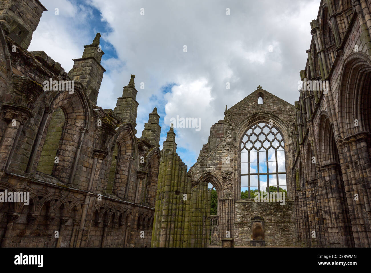 Great Britain, Scotland, Edinburgh, the ruins of the Holyroodhouse ...