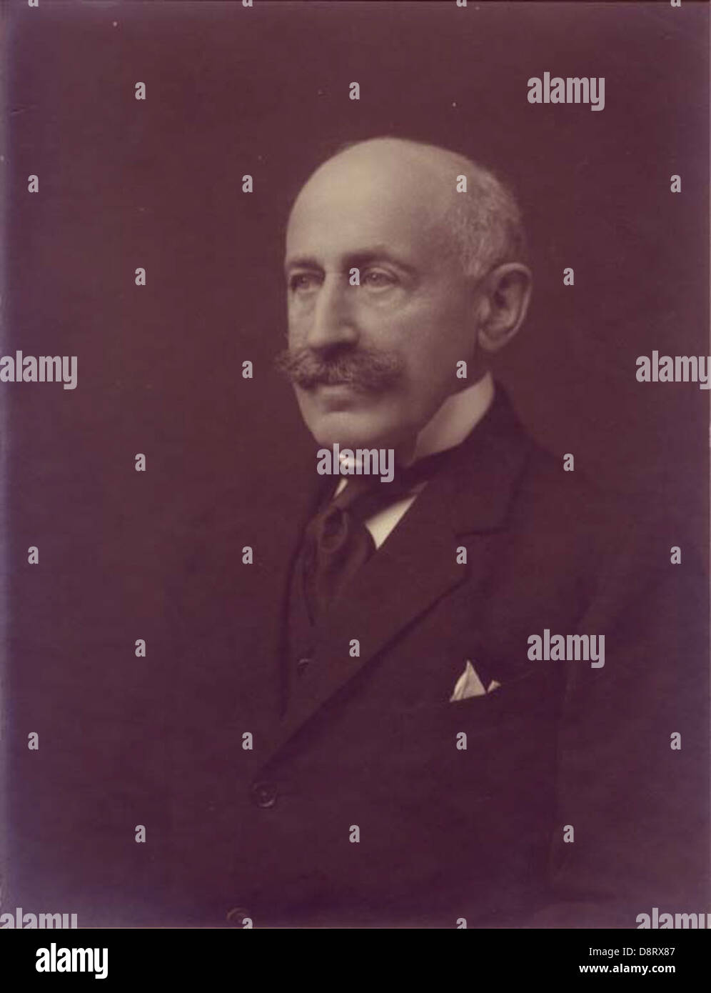 Photograph of Sir Edward Stern Stock Photo - Alamy