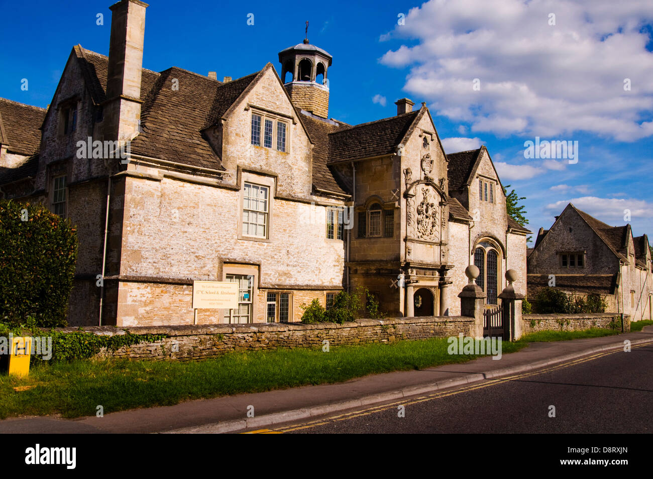 Rural school building hi-res stock photography and images - Alamy