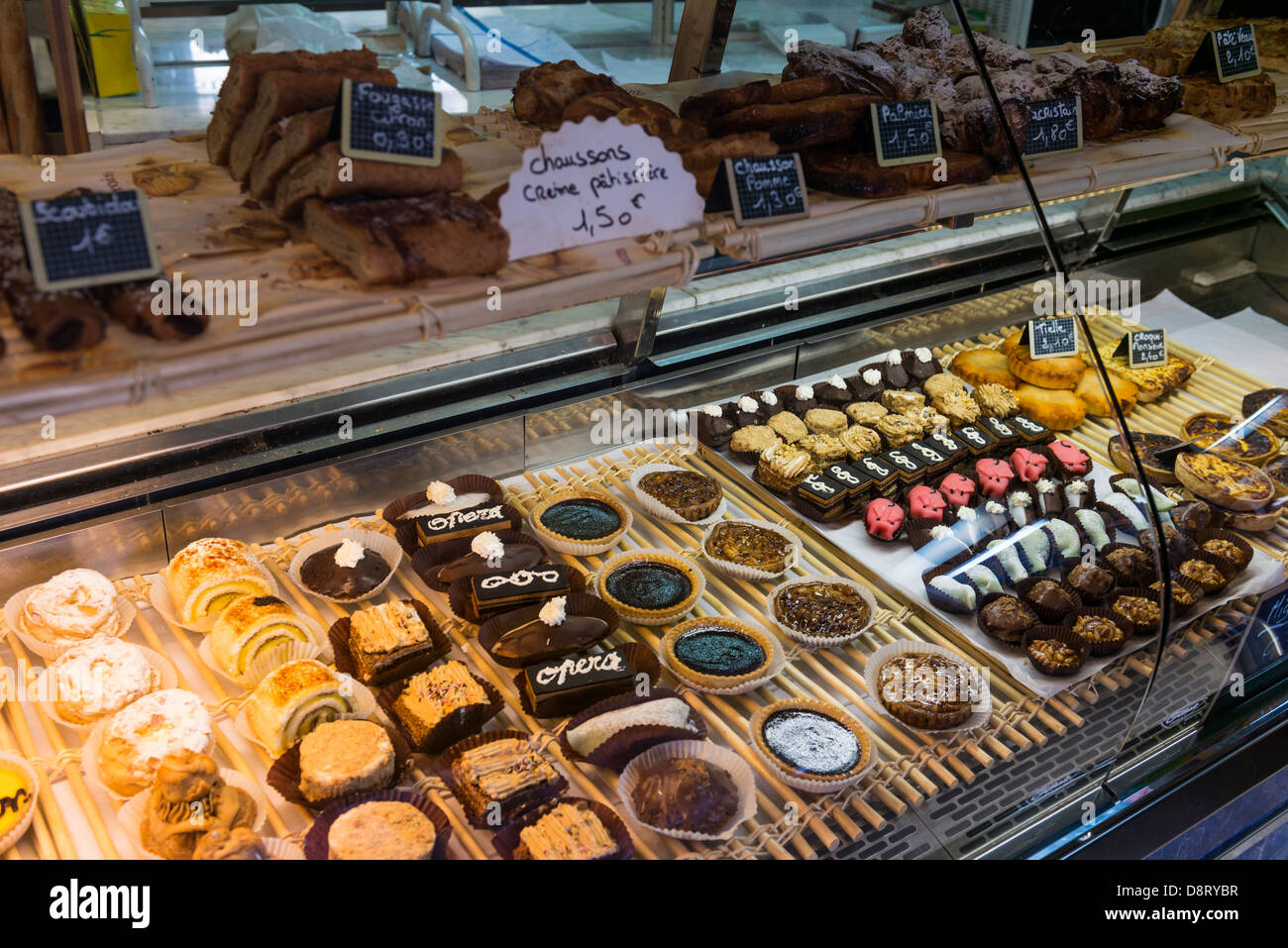 Cake shop, France Stock Photo - Alamy