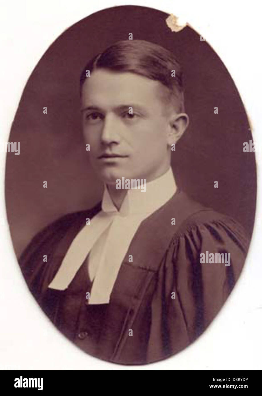 This photograph of Sumner W. Graham shows him as a lawyer, reflecting ...
