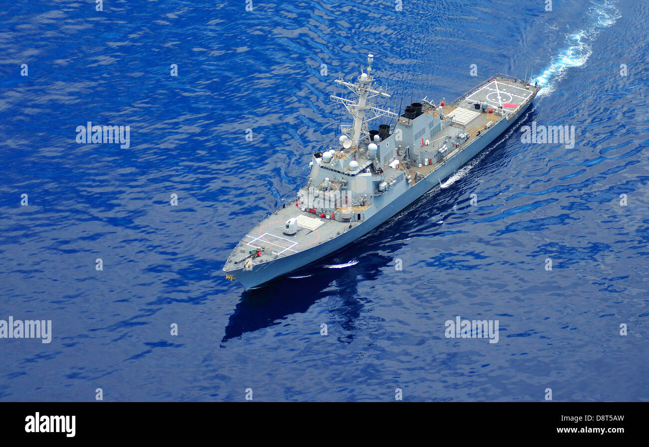 An aerial photo of the guided-missile destroyer USS Okane (DDG 77) as ...