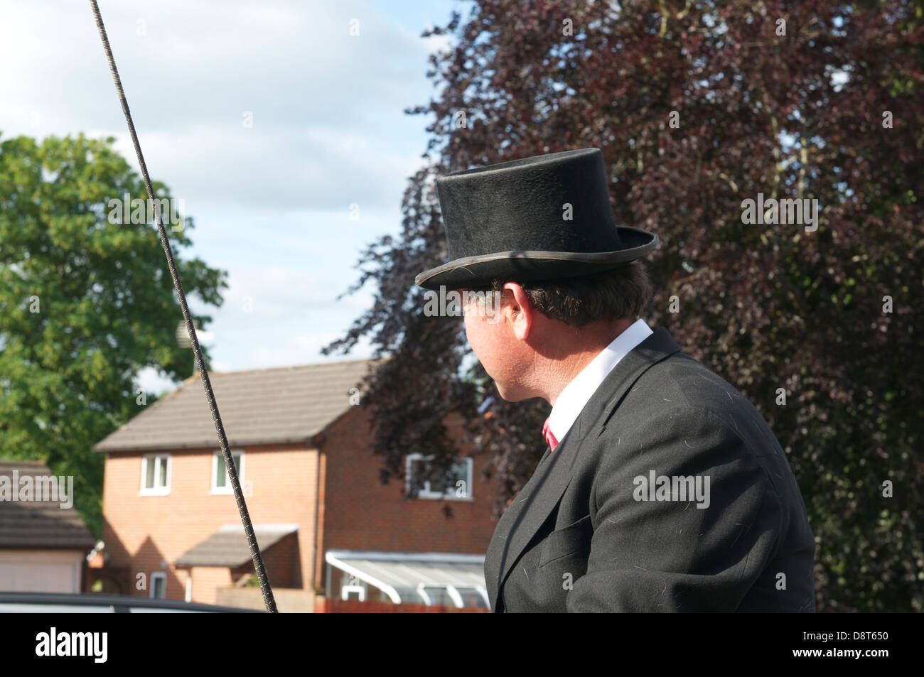 Footman top hat hi-res stock photography and images - Alamy