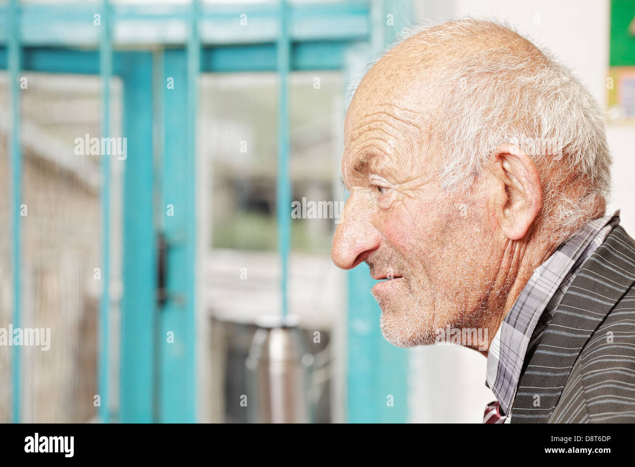 Profile view of senior man Stock Photo - Alamy