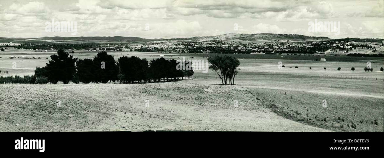 A panoramic view of Bathurst, New South Wales, showing the city's ...