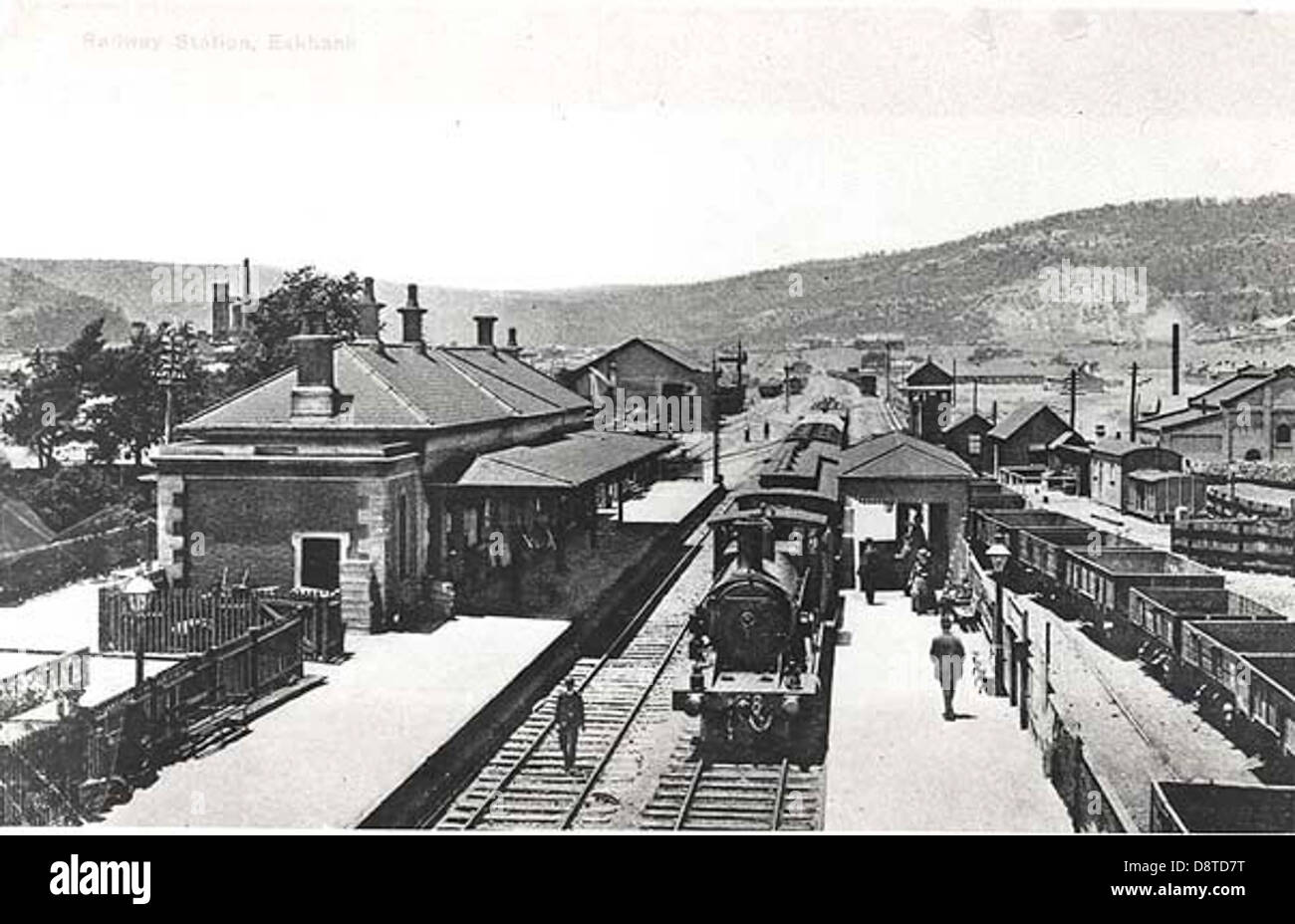 Eskbank station hi-res stock photography and images - Alamy