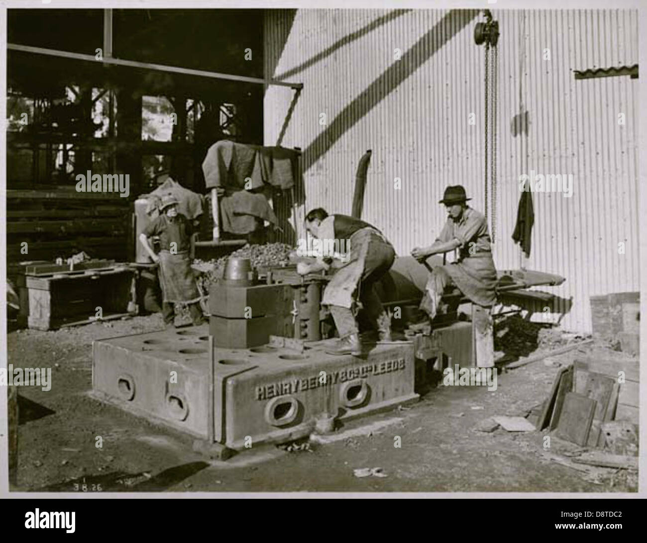 Working the angle crimping machine Stock Photo - Alamy