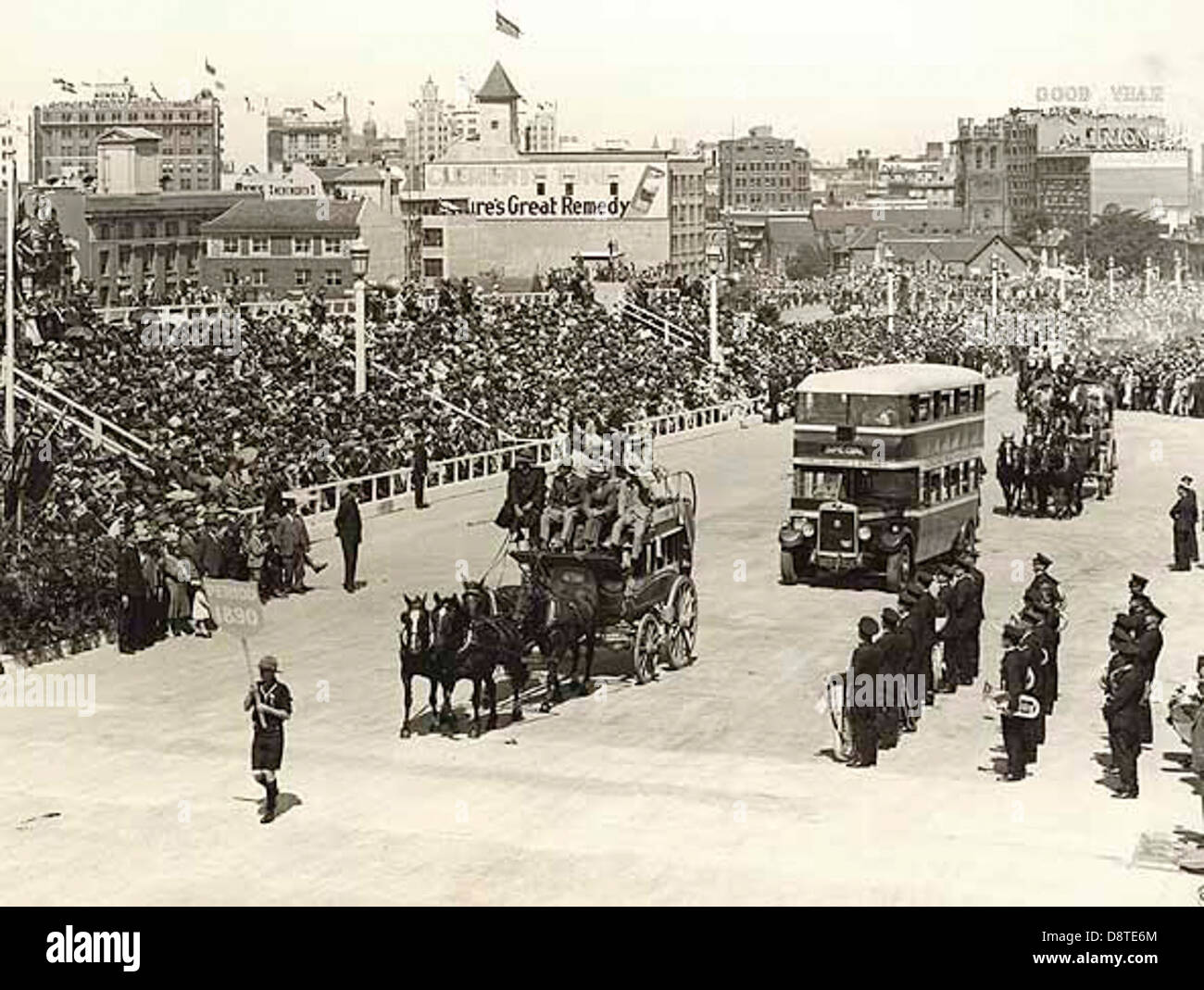 Old and new buses hi-res stock photography and images - Alamy