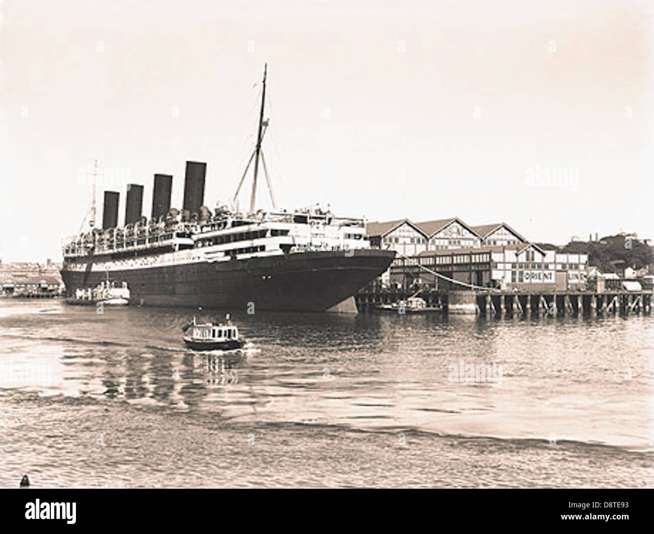 Rms aquitania hi-res stock photography and images - Alamy