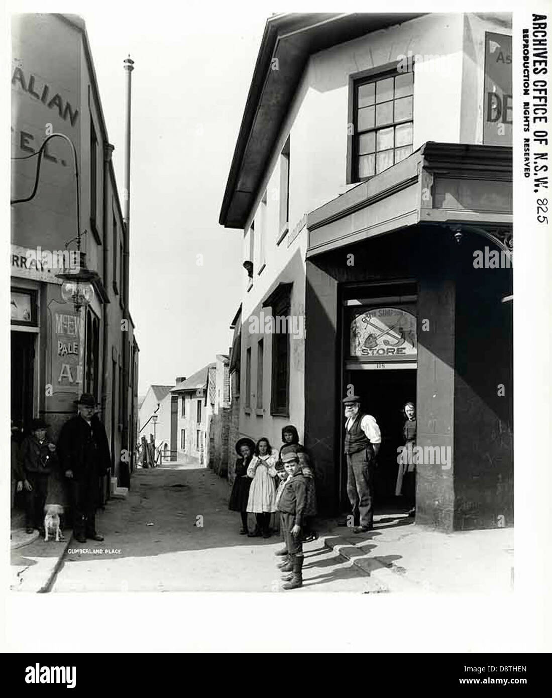 Yha sydney harbour hi-res stock photography and images - Alamy