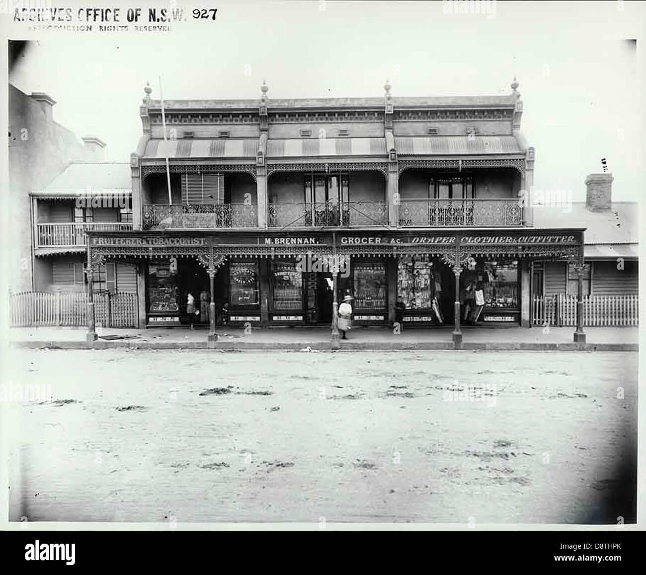 Victorian street scene archive hi-res stock photography and images - Alamy