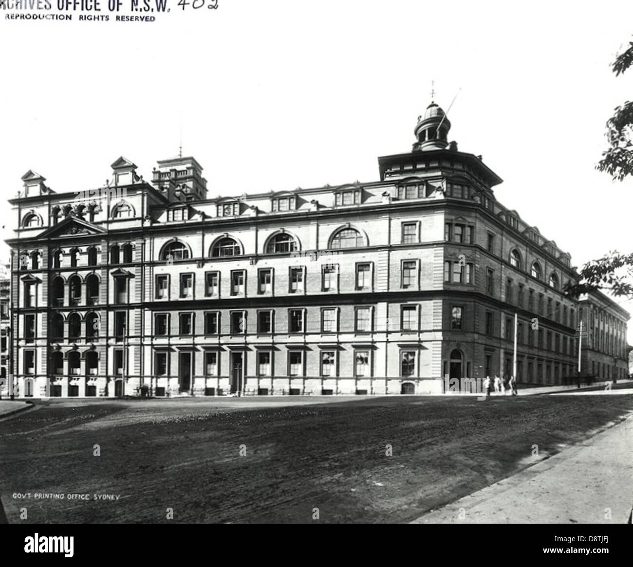This photograph captures the NSW Government Printing Office in Sydney ...