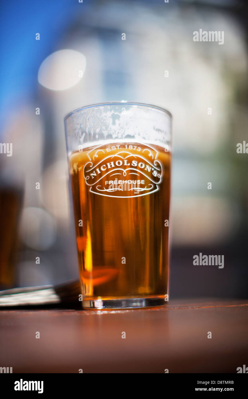 Real beer hi-res stock photography and images - Alamy