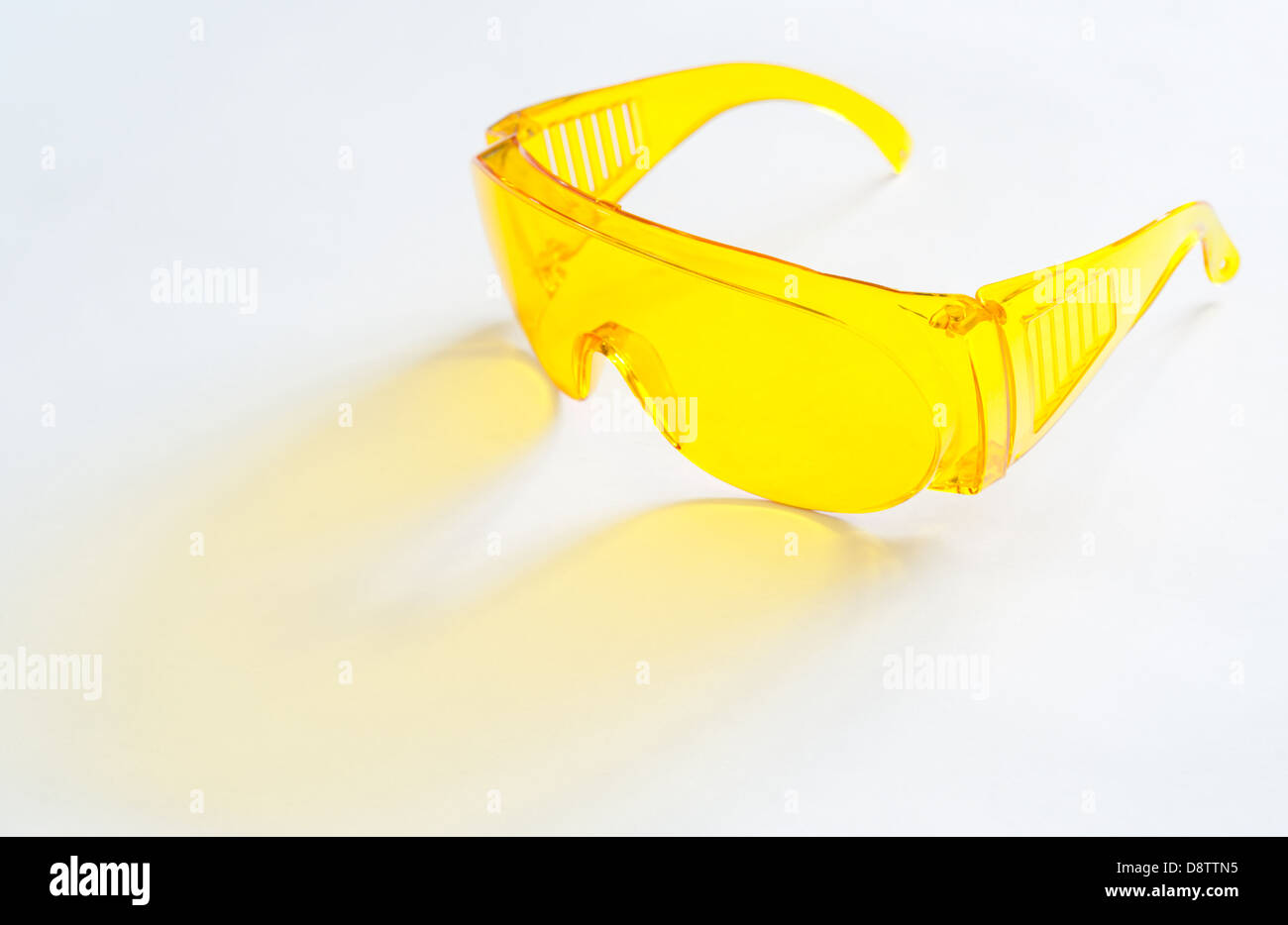 Plastic eye protectors hi-res stock photography and images - Alamy