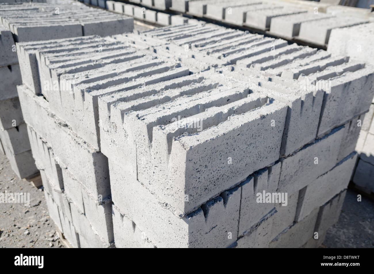 Slag brick building hi-res stock photography and images - Alamy