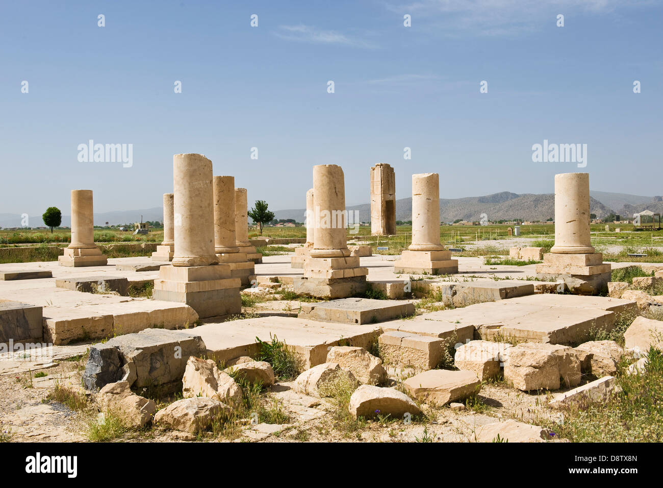 Pasargad hi-res stock photography and images - Alamy