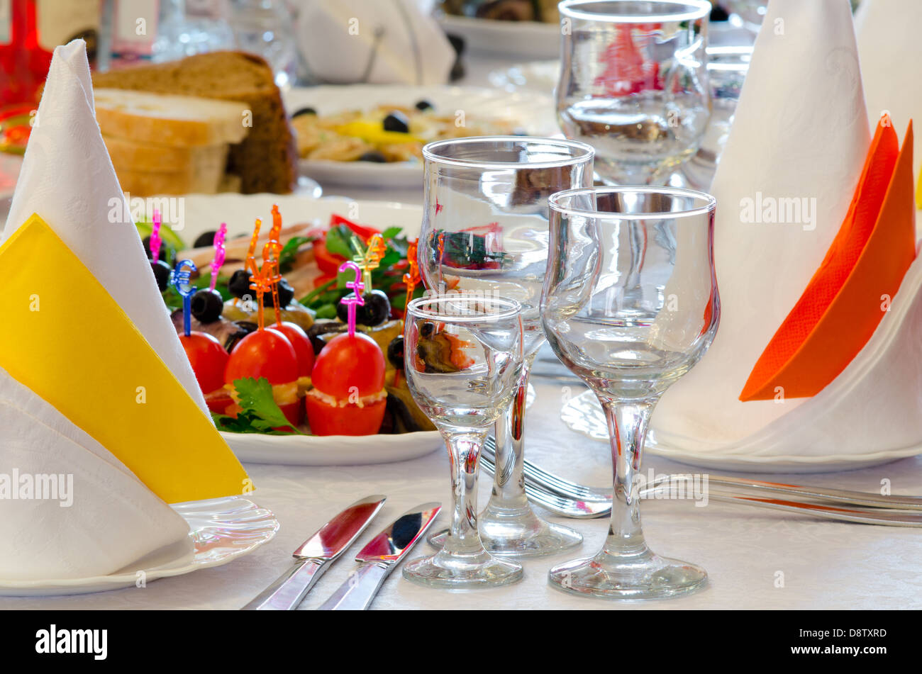 dinner is served Stock Photo - Alamy