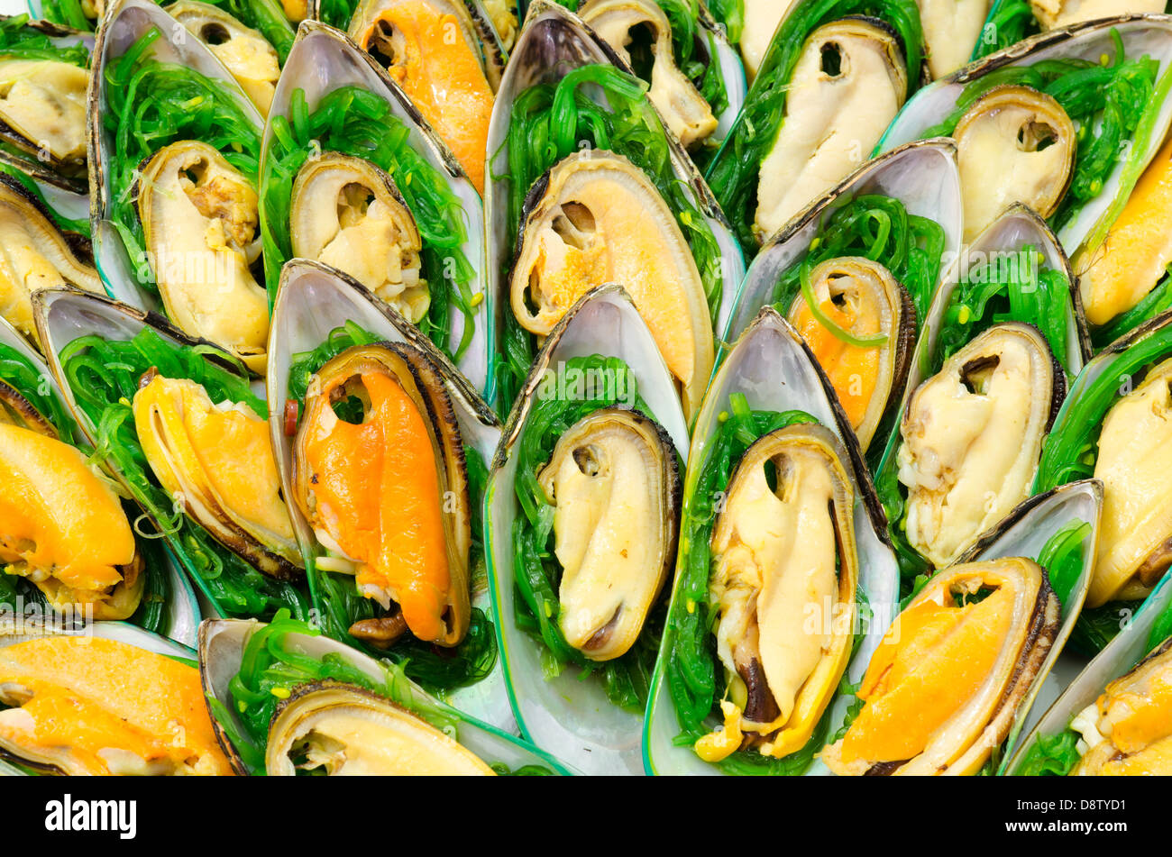 Mussel table High Resolution Stock Photography and Images - Alamy