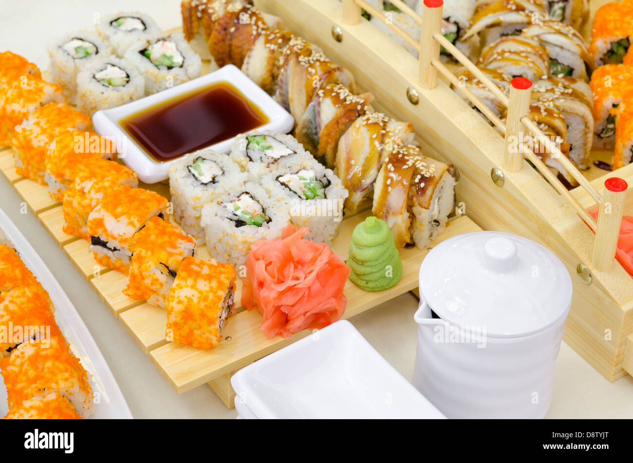 Oriental sushi buffet hi-res stock photography and images - Alamy