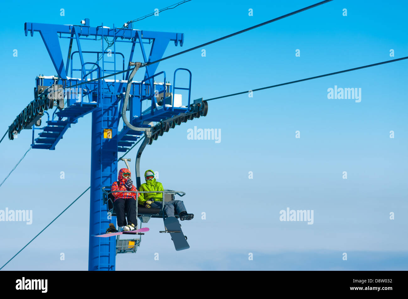 Wire lift hi-res stock photography and images - Alamy