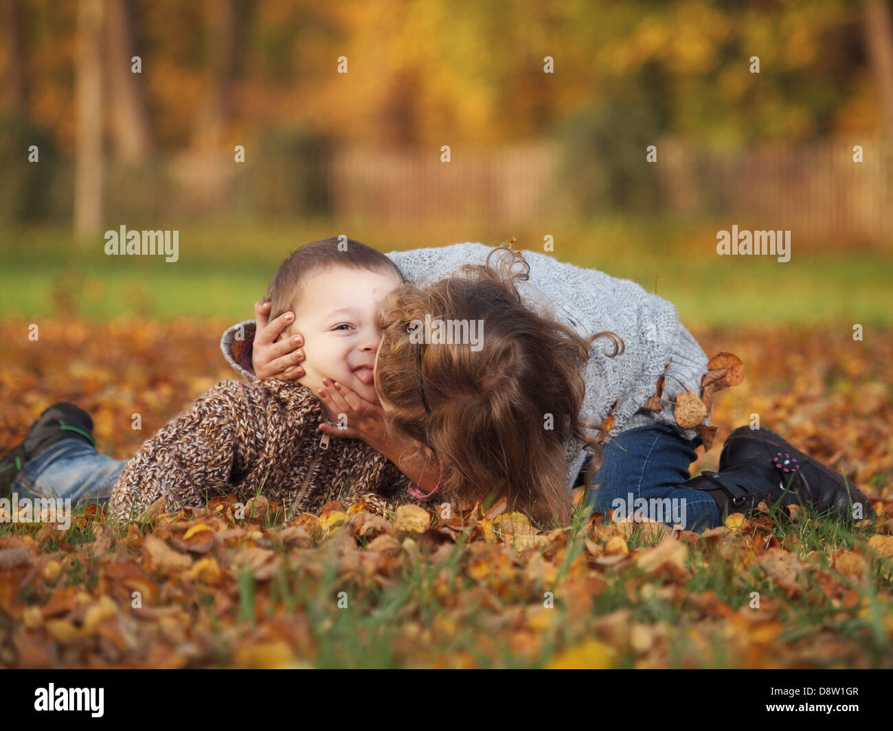 Plaing children hi-res stock photography and images - Alamy