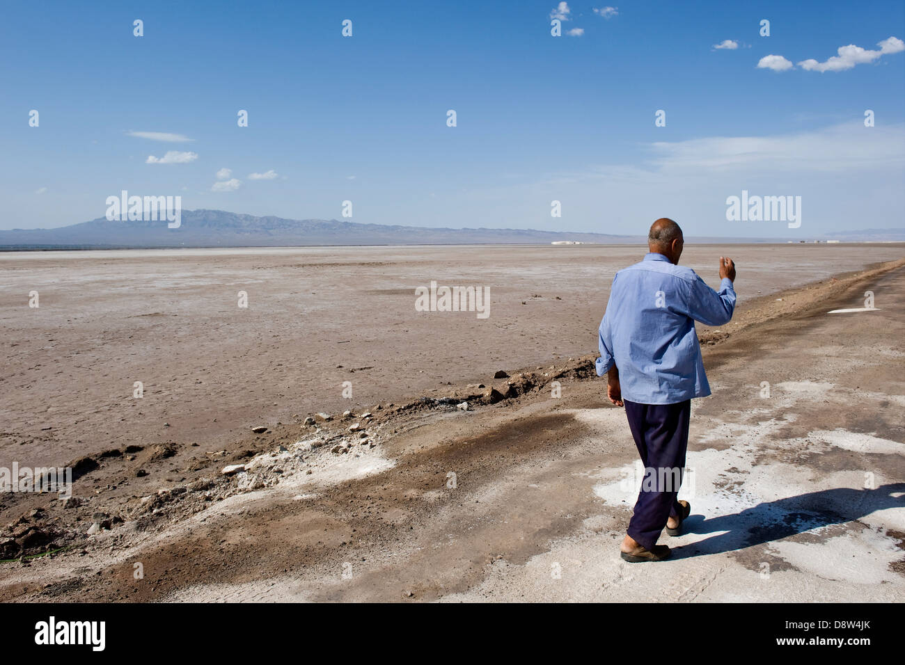 Qom lake hi-res stock photography and images - Alamy