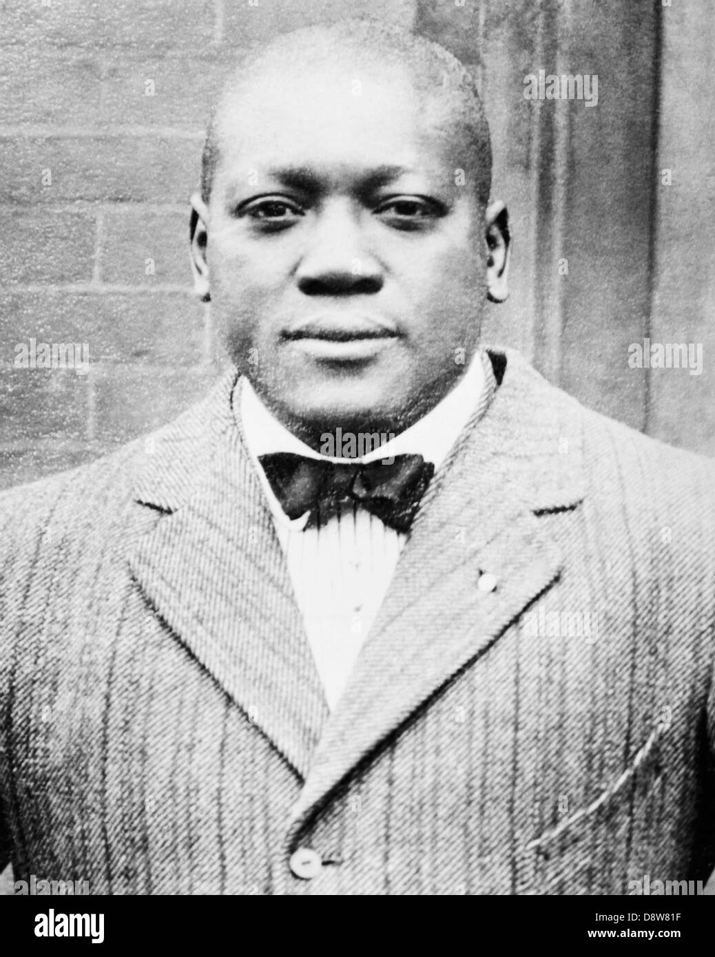 Boxing world heavyweight title jack Black and White Stock Photos ...