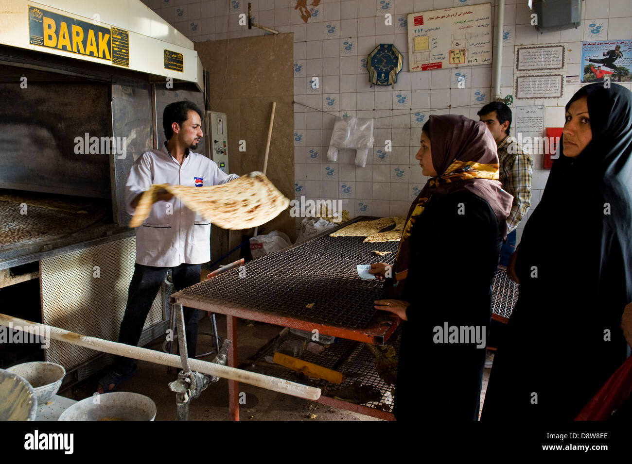 Iran, Shiraz, bakery Stock Photo - Alamy