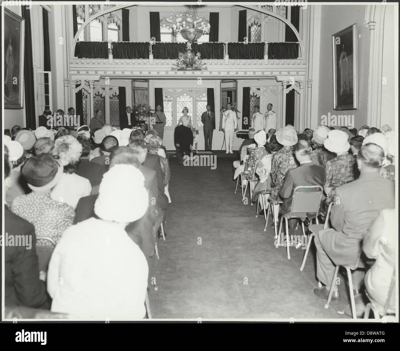 1963 queen elizabeth australia visit hi-res stock photography and ...