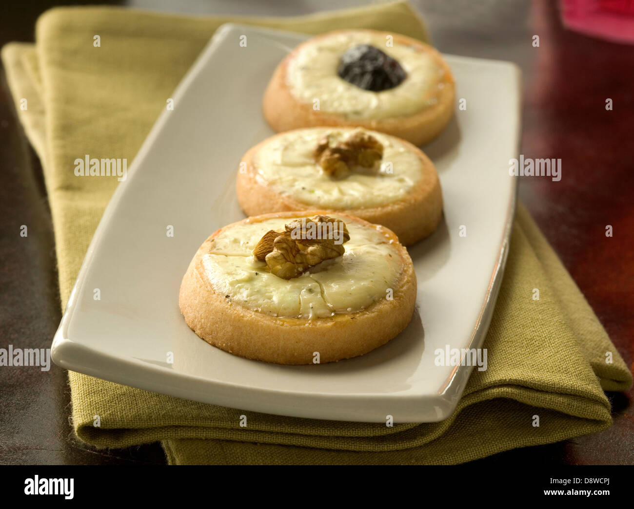 Walnut cheese bread hi-res stock photography and images - Alamy