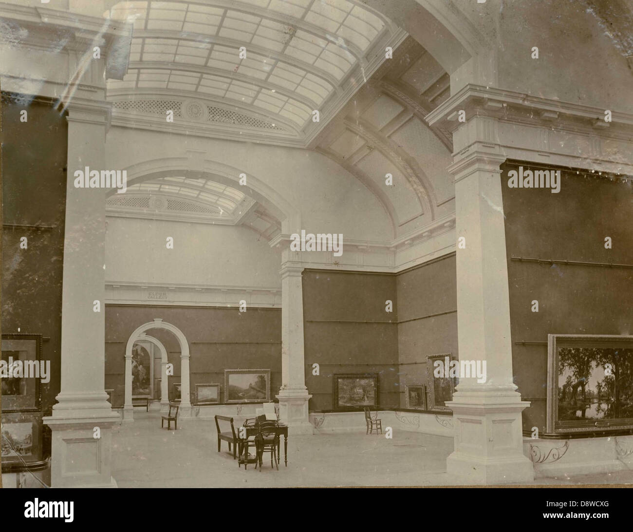 Photograph fine art gallery hi-res stock photography and images - Alamy