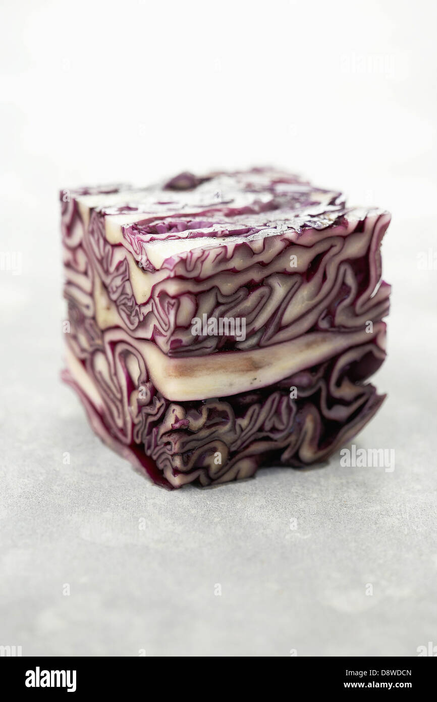 Cube of red cabbage Stock Photo - Alamy
