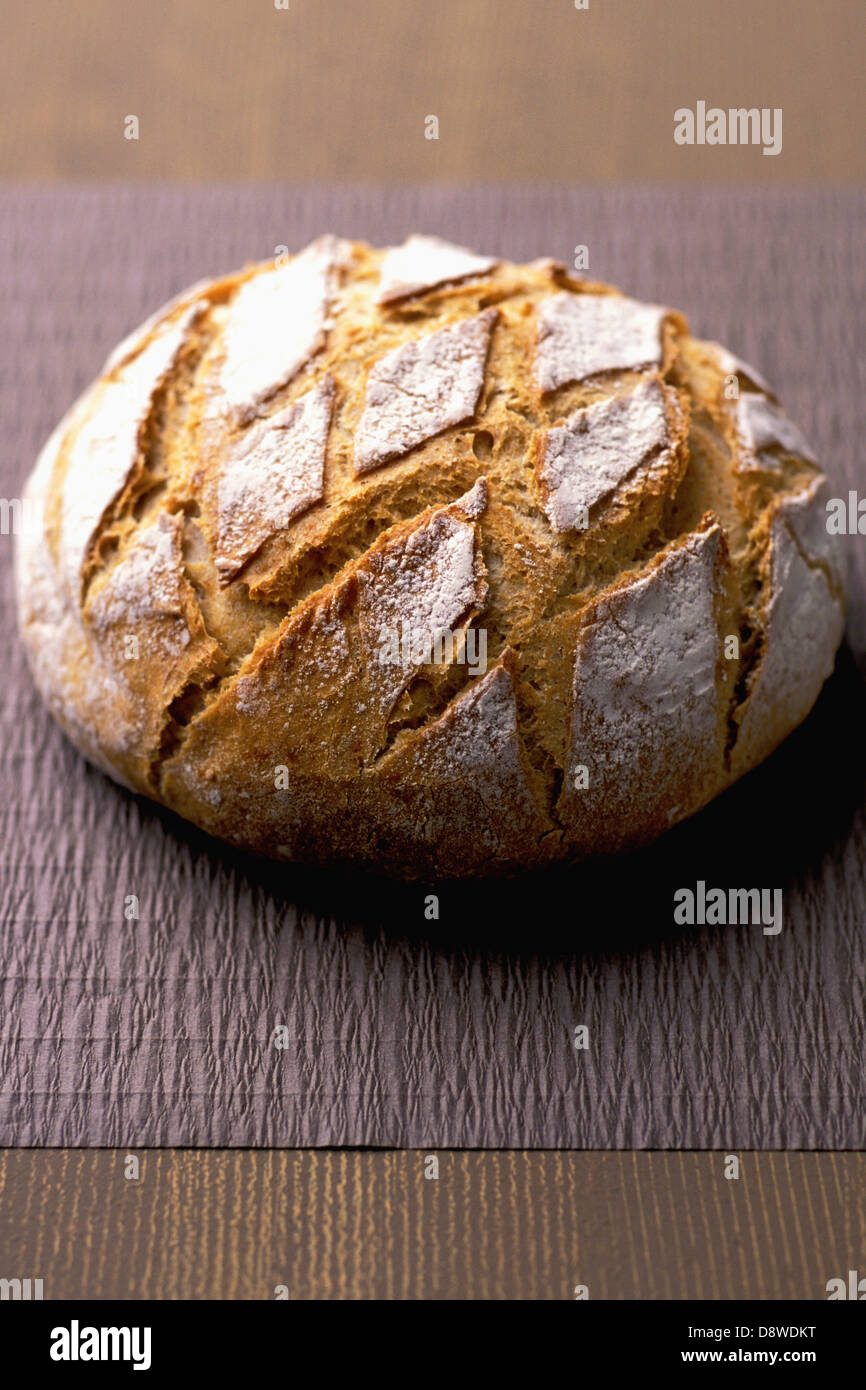 Round bread loaf Stock Photo - Alamy