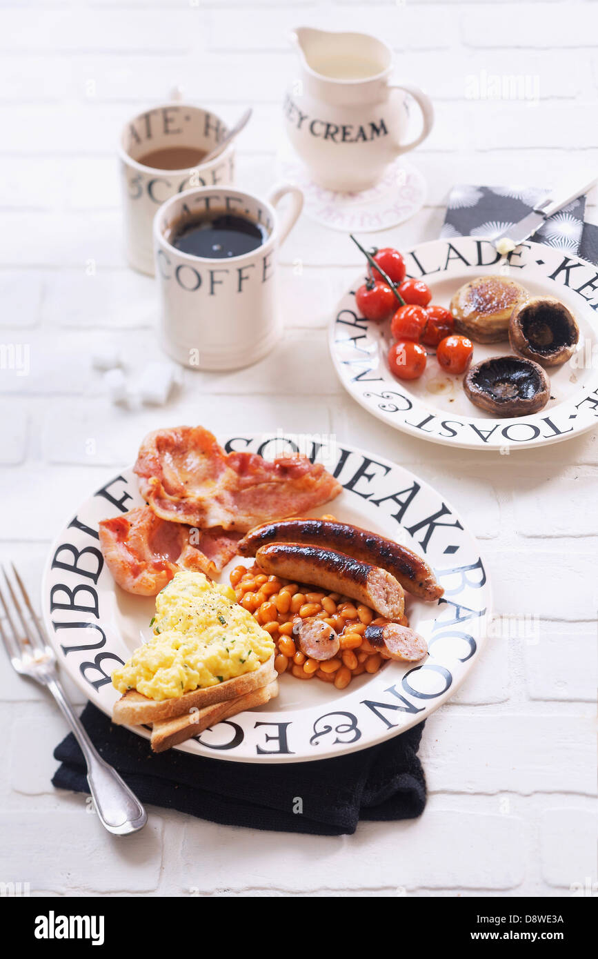 English breakfast london hi-res stock photography and images - Alamy
