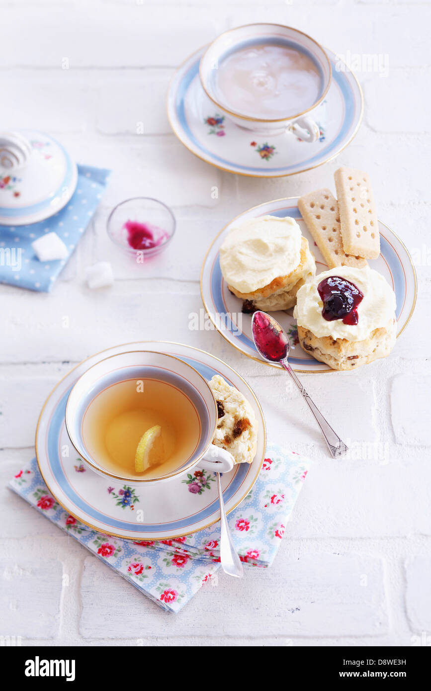 Teatime hi-res stock photography and images - Alamy