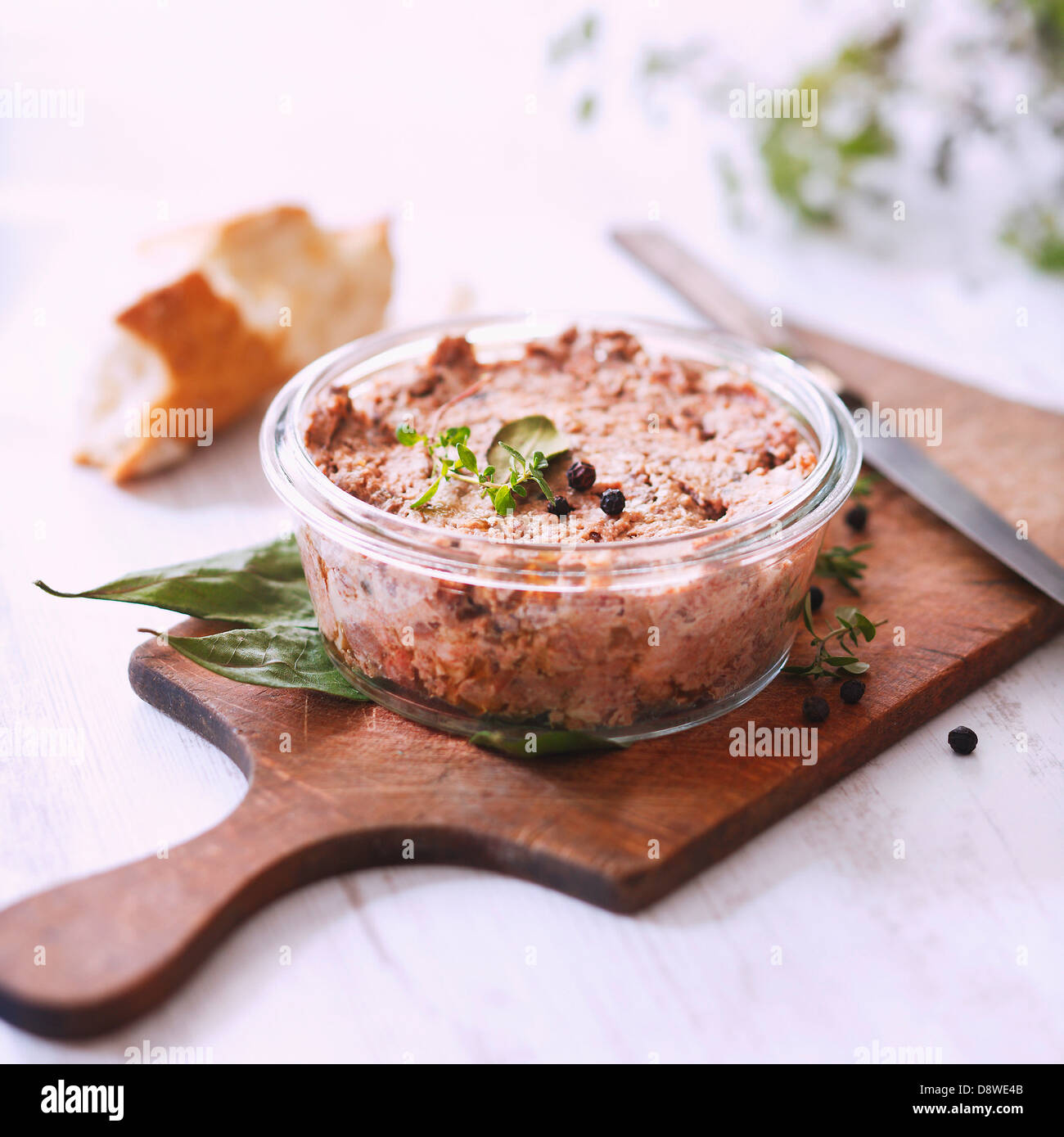 Pot of country paté Stock Photo - Alamy