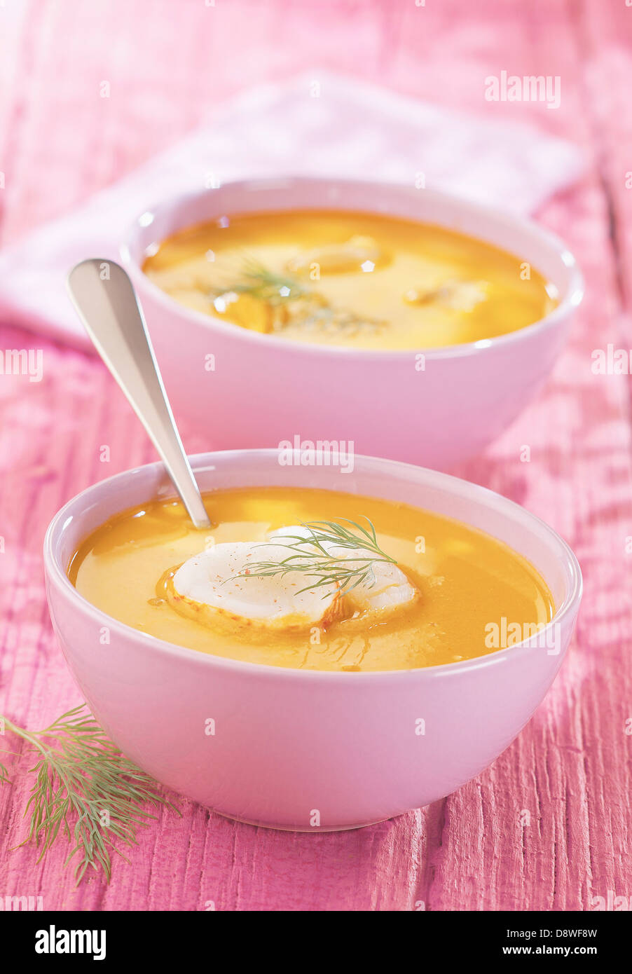 Scallop cream soup hi-res stock photography and images - Alamy