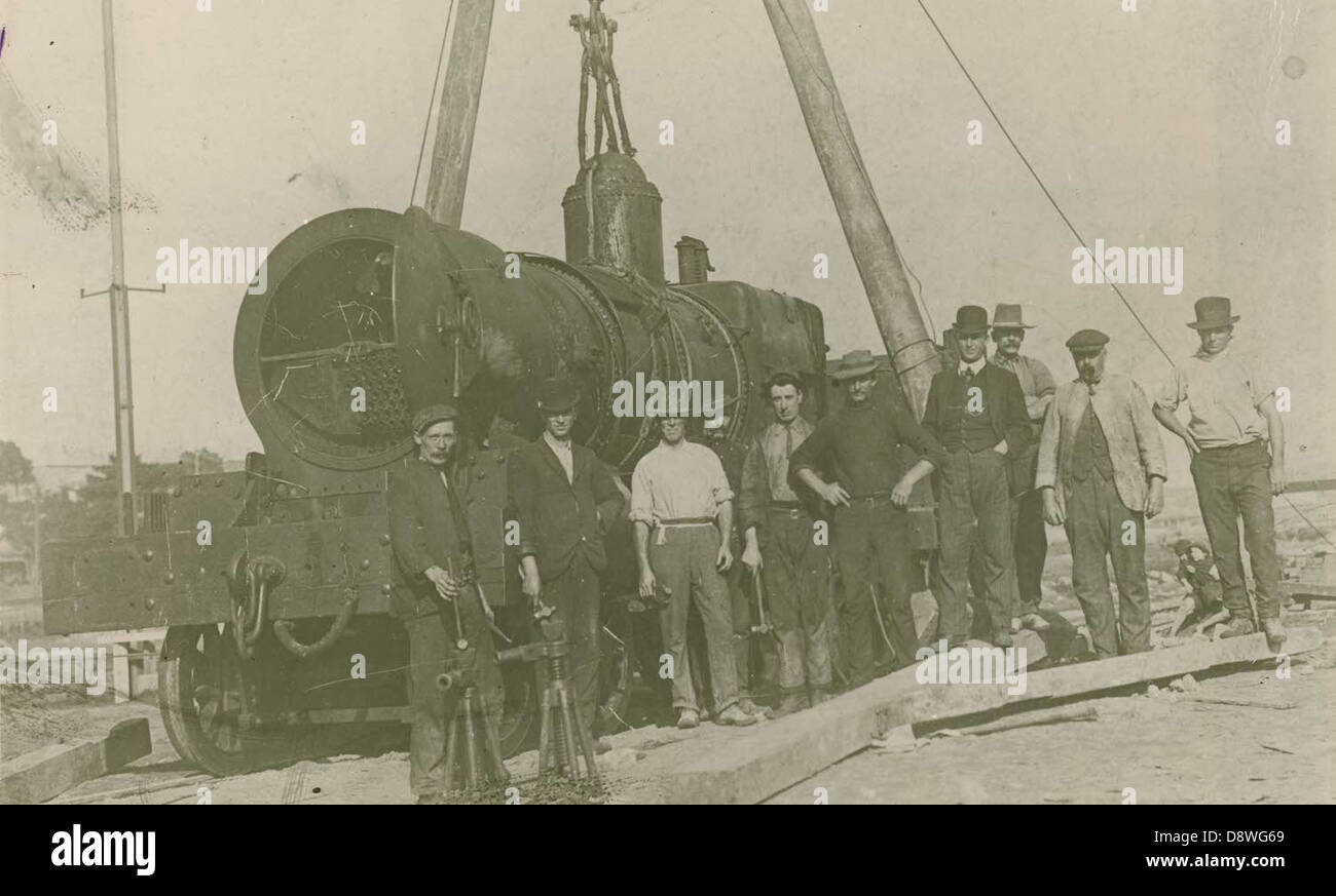 New steam locomotive construction hi-res stock photography and images ...