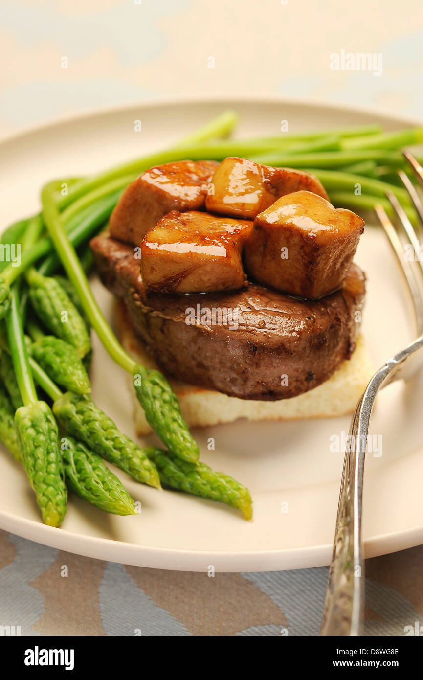 Tournedos hi-res stock photography and images - Alamy