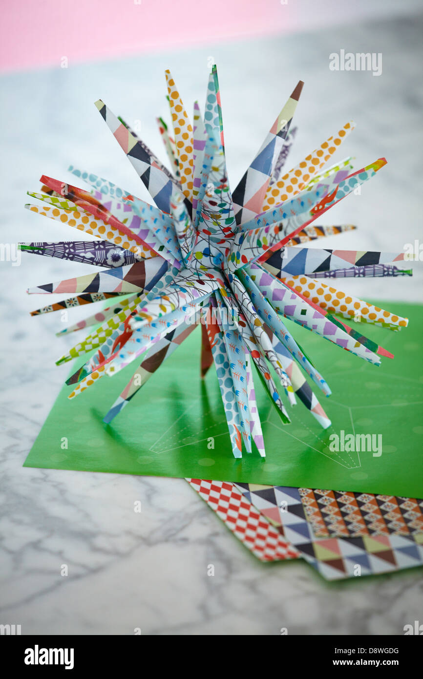 Multi colored paper hi-res stock photography and images - Alamy