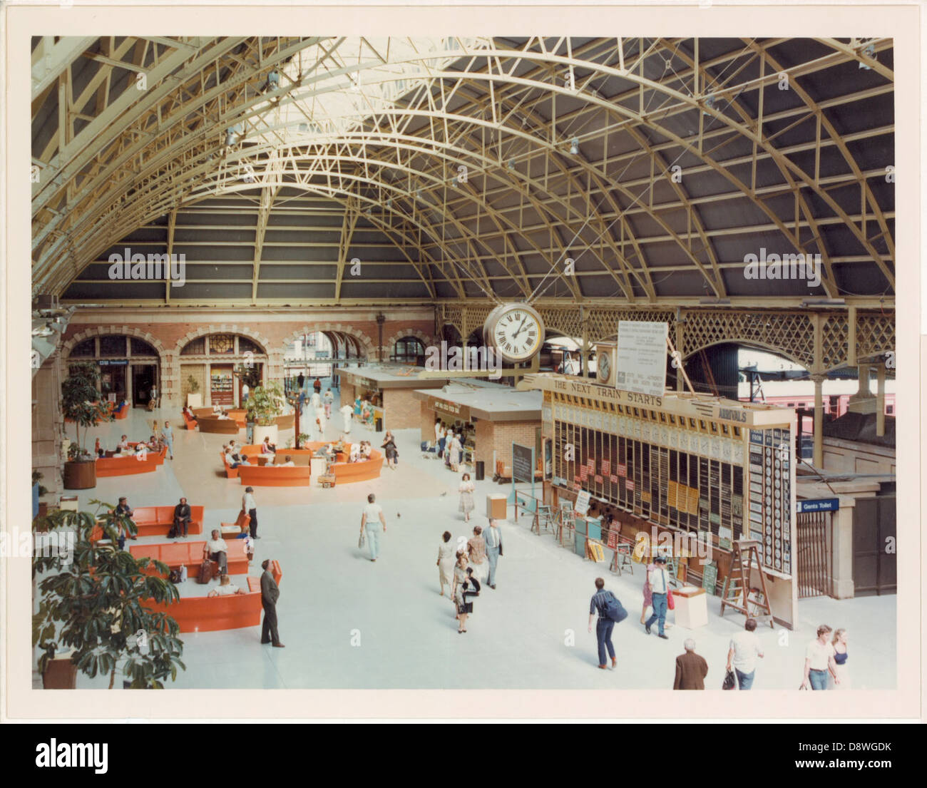 Concourse central station in hi-res stock photography and images - Alamy
