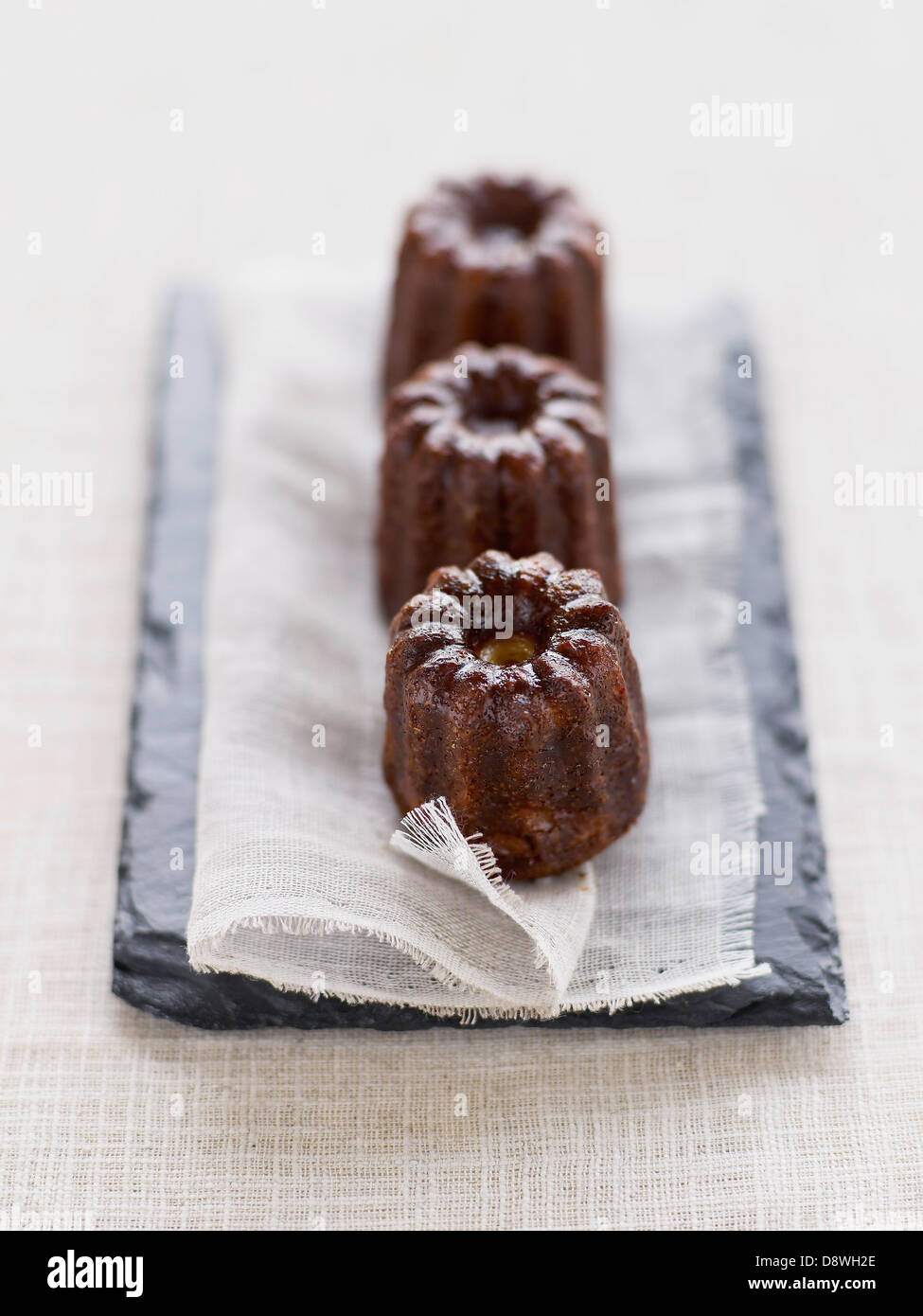 Canneles hi-res stock photography and images - Alamy