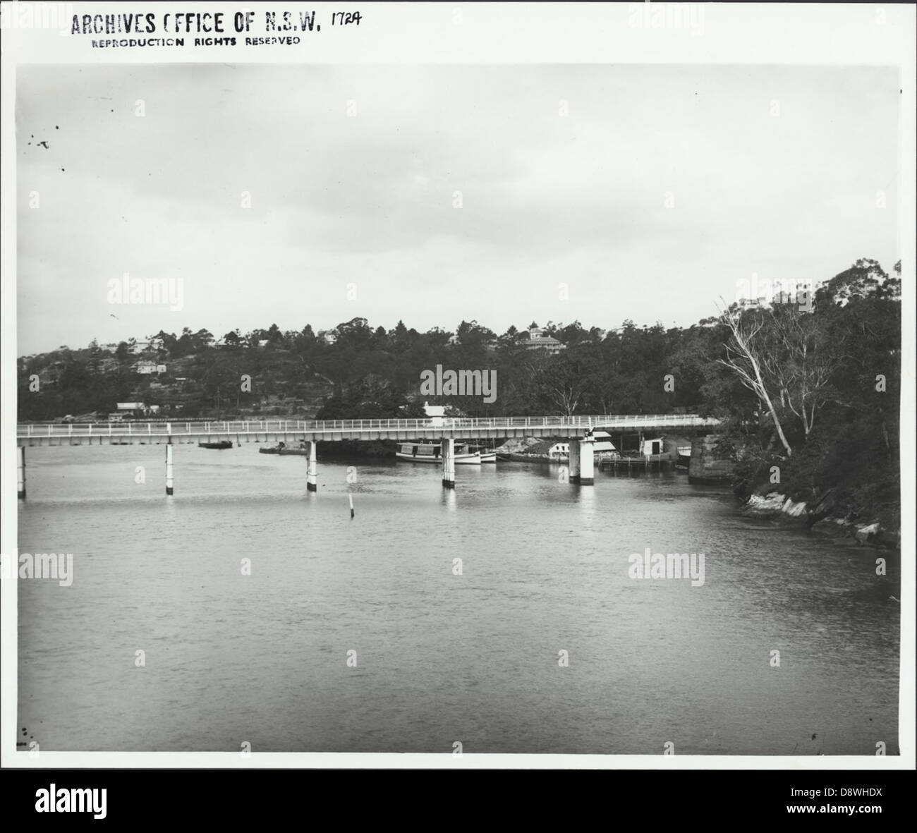 A black-and-white photograph of the Fig Tree Bridge over the Lane Cove ...