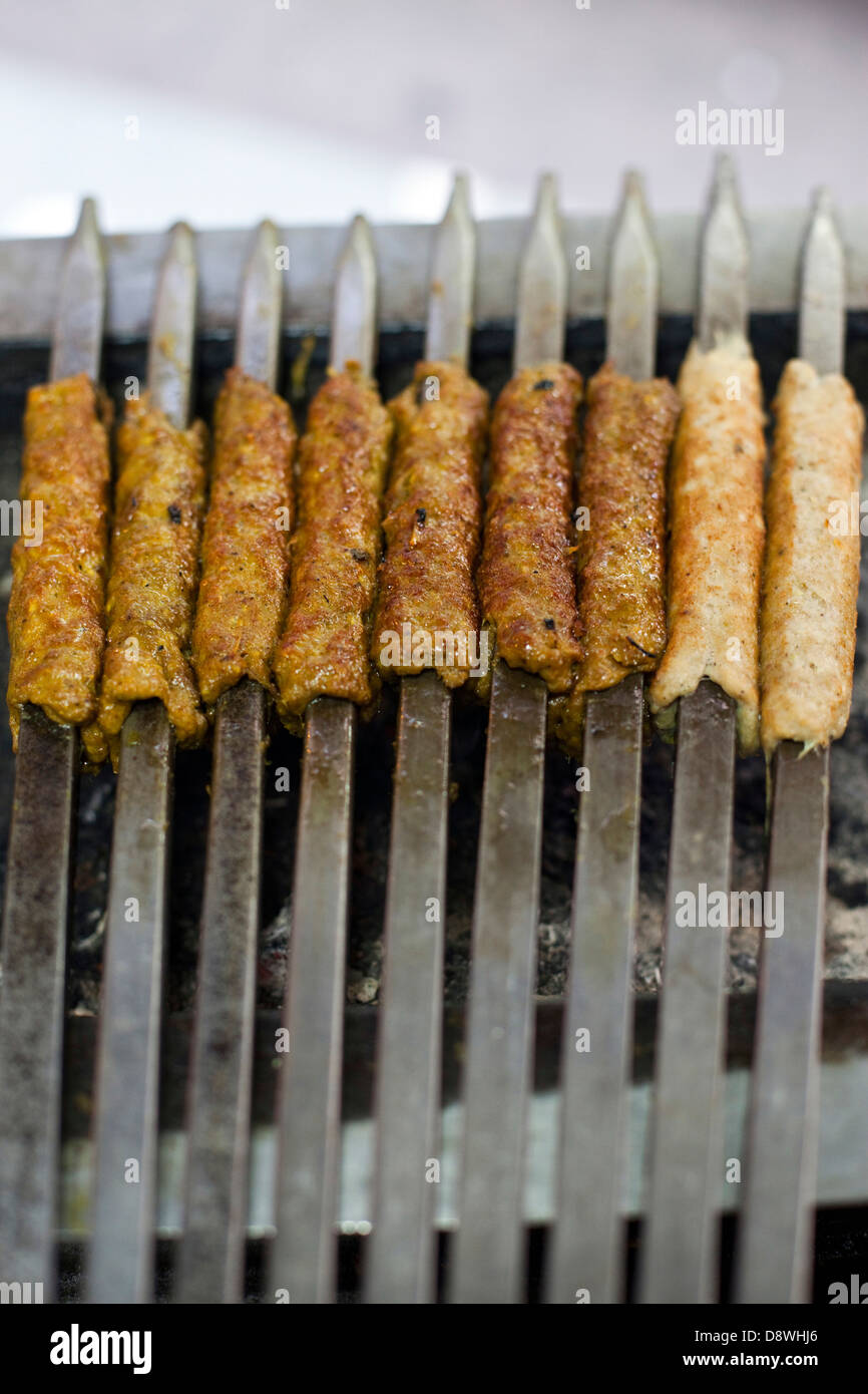 Kebab restaurant hi-res stock photography and images - Alamy